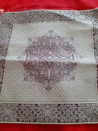 cuscino damascato vintage 