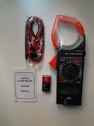 DT266 Clamp Meter
