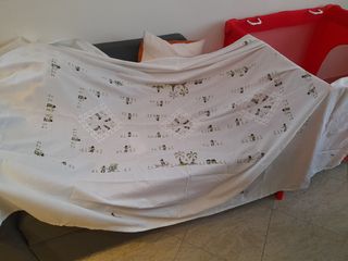 tovaglia ricamata 12 posti