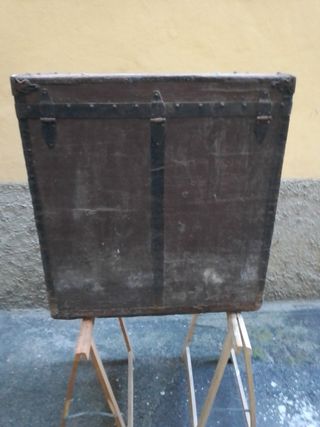 Baule Antico Portabiti