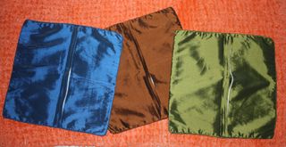 3 Copricuscini 39x38 cm in seta con ricamo