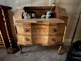 Scrittoio in legno 