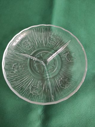 Vassoio rotondo porta stuzzichini. 