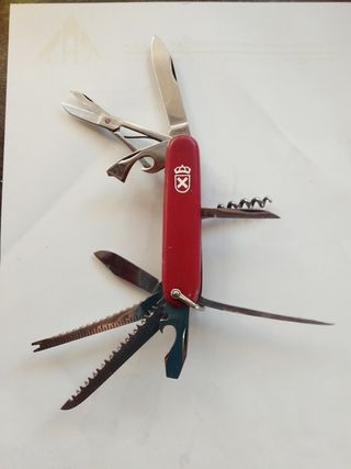 Coltellino Svizzero Multiuso. Buone condizioni pic