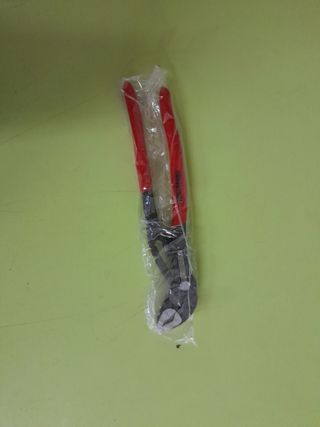 pinza KNIPEX nuova