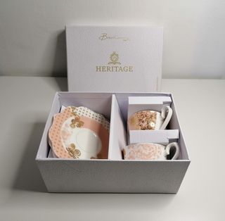 Set 2 tazzine caffè con piattino. 