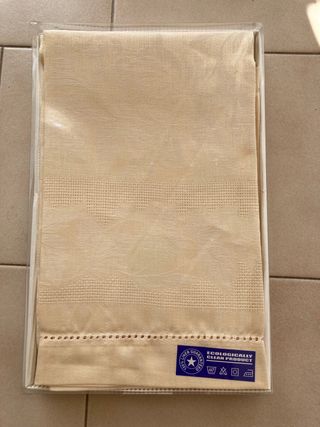 Coppia di asciugamani in puro lino