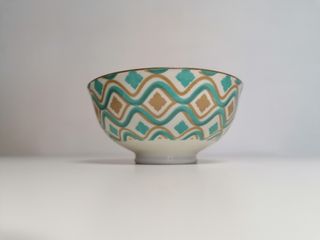 Ciotola in porcellana. 