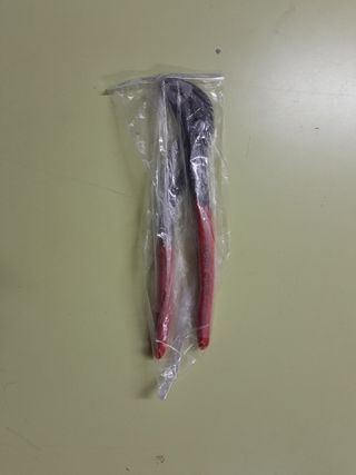 Pinza KNIPEX. 8701250 nuova