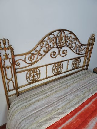 Letto matrimoniale in ottone