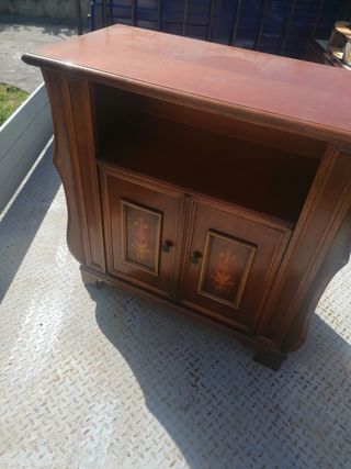 mobiletto in legno