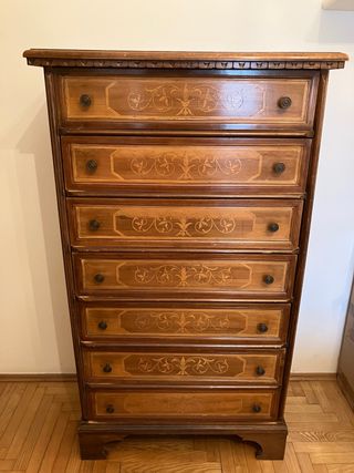 Cassettiera in legno