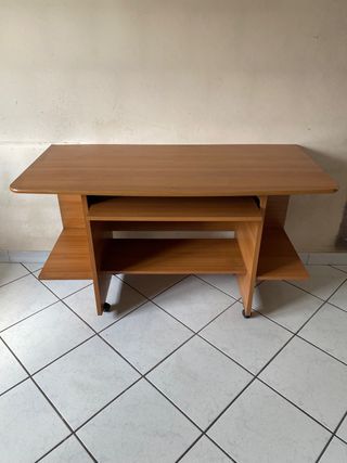 Scrivania legno ufficio