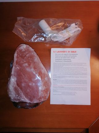 Lampada al sale dell'Himalaya