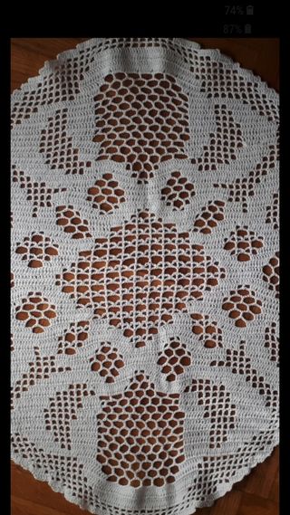 Centro tavola vintage fatto a mano cm 55x50. Nuovo