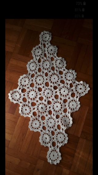 Centro tavola vintage fatto a mano cm.56x33. 