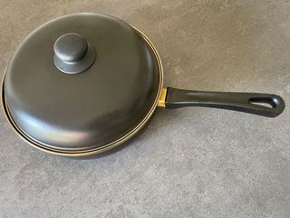 Pentola antiaderente linea europa