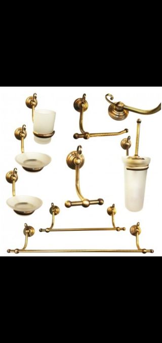  Set accessori da bagno in ottone