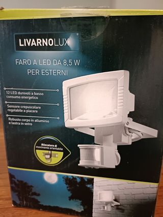 faro LED da esterno con sensore di movimento 