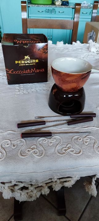 Tazza Perugina per cioccolato caldo in compagnia