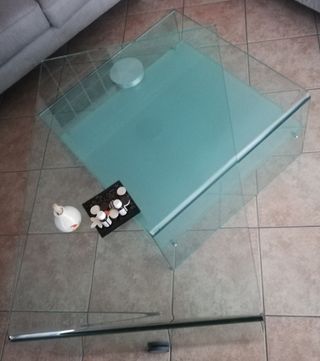 Tavolino da salotto in vetro temprato