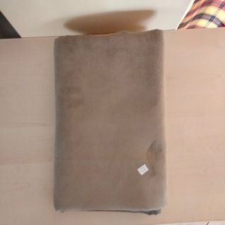 tessuto beige effetto velluto 