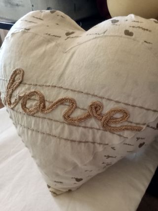 Cuscino decorativo Love 
