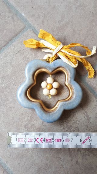 Formella ghirlanda Thun
