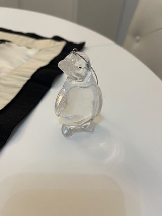 Pinguino in vetro trasparente 