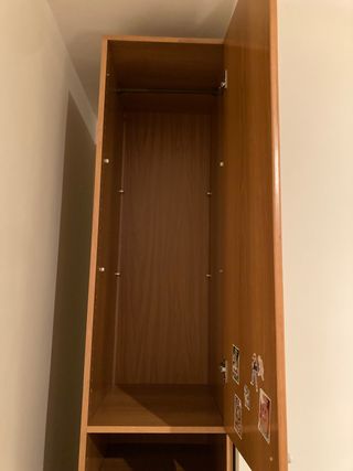 Mobile con cassettiera e appenderla 