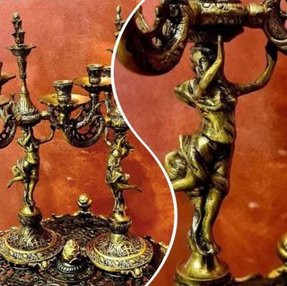 Antica coppia di candelabri con venere in bronzo