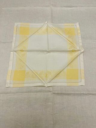 Tovaglia per 12 bianco e giallo tenue