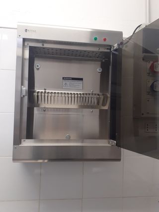 sterilizzatore coltelli