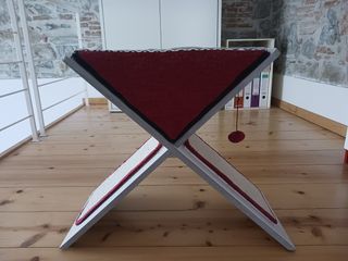 Tiragraffi ccon seduta morbida e pallina