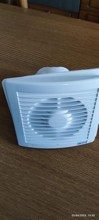 Aspiratore elicoidale da parete 120d