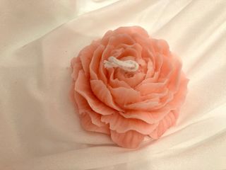 Candela peonia . Candela fiore