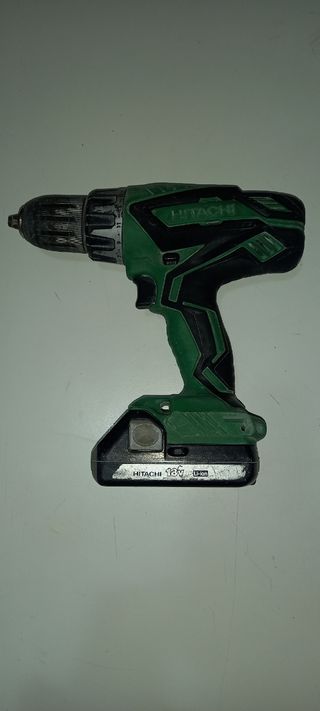 trapano avvitatore hitachi