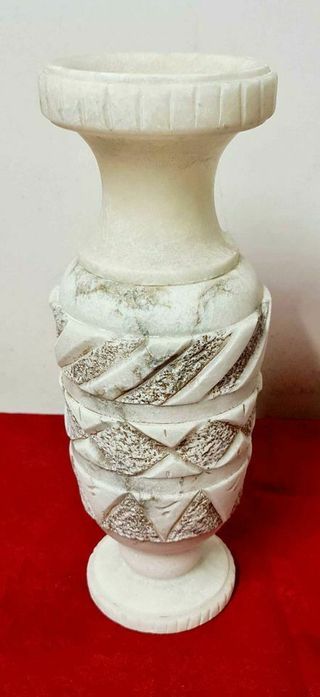 Vaso in alabastro h.39,5cm