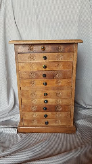 Cassettiera legno intarsiato porta gioie o altro