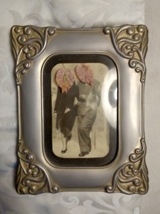 Cornice in Metallo Intarsiato. 23cmX18,5