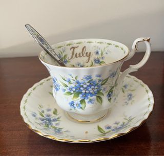 Tazza da thè Royal Albert mese luglio