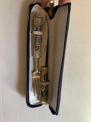 Grandi posate per il taglio della carne in metallo