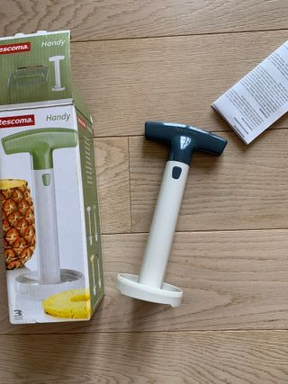 Affetta ananas nuovo in confezione originale