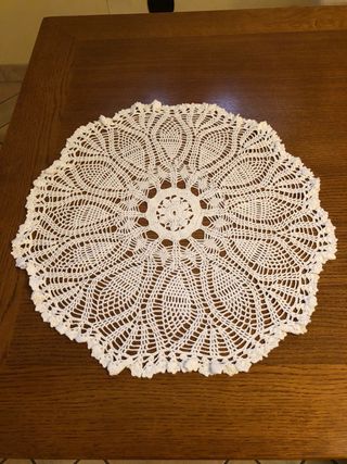 Centrino uncinetto Hand Made