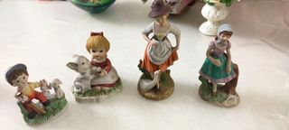 4 Soprammobili in ceramica 