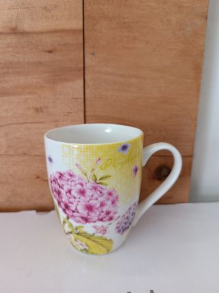 Tazza ceramica con disegno 