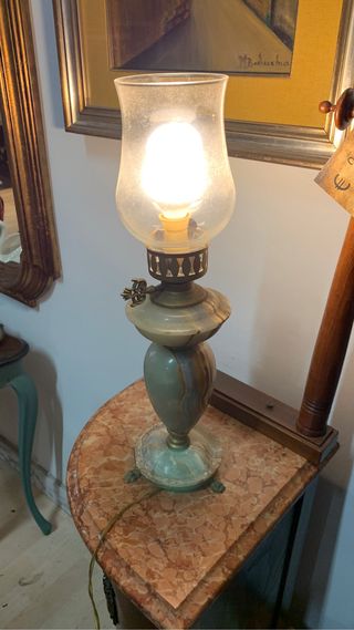 Lampada in marmo 