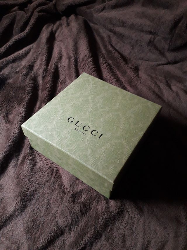 Caja Gucci de segunda mano en Dos Hermanas en WALLAPOP