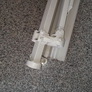 2 tende parasole bianche