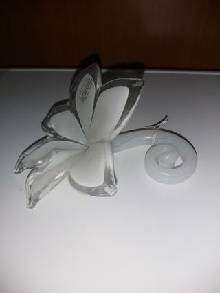 fiore eseguito con la tecnica dei maestri Murano 